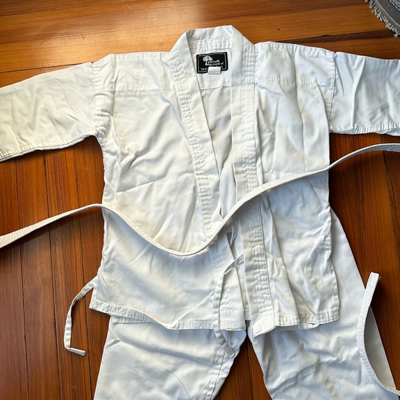 hawk karate | Other | Hawk Sports Karate Uniform For Kids Karate Gi ...